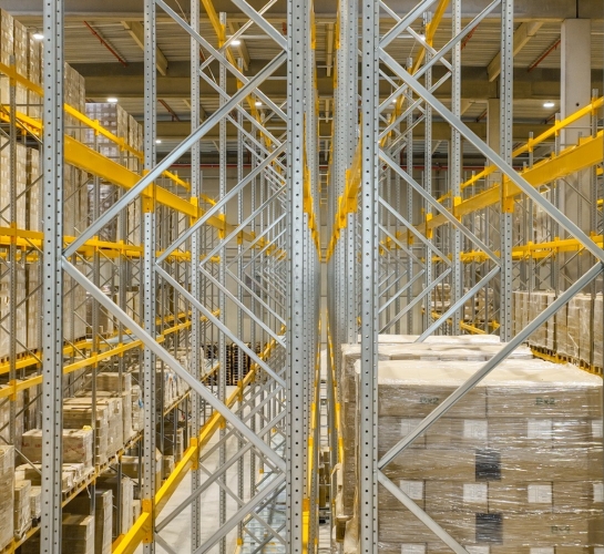 vue générale installation de rack à palettes